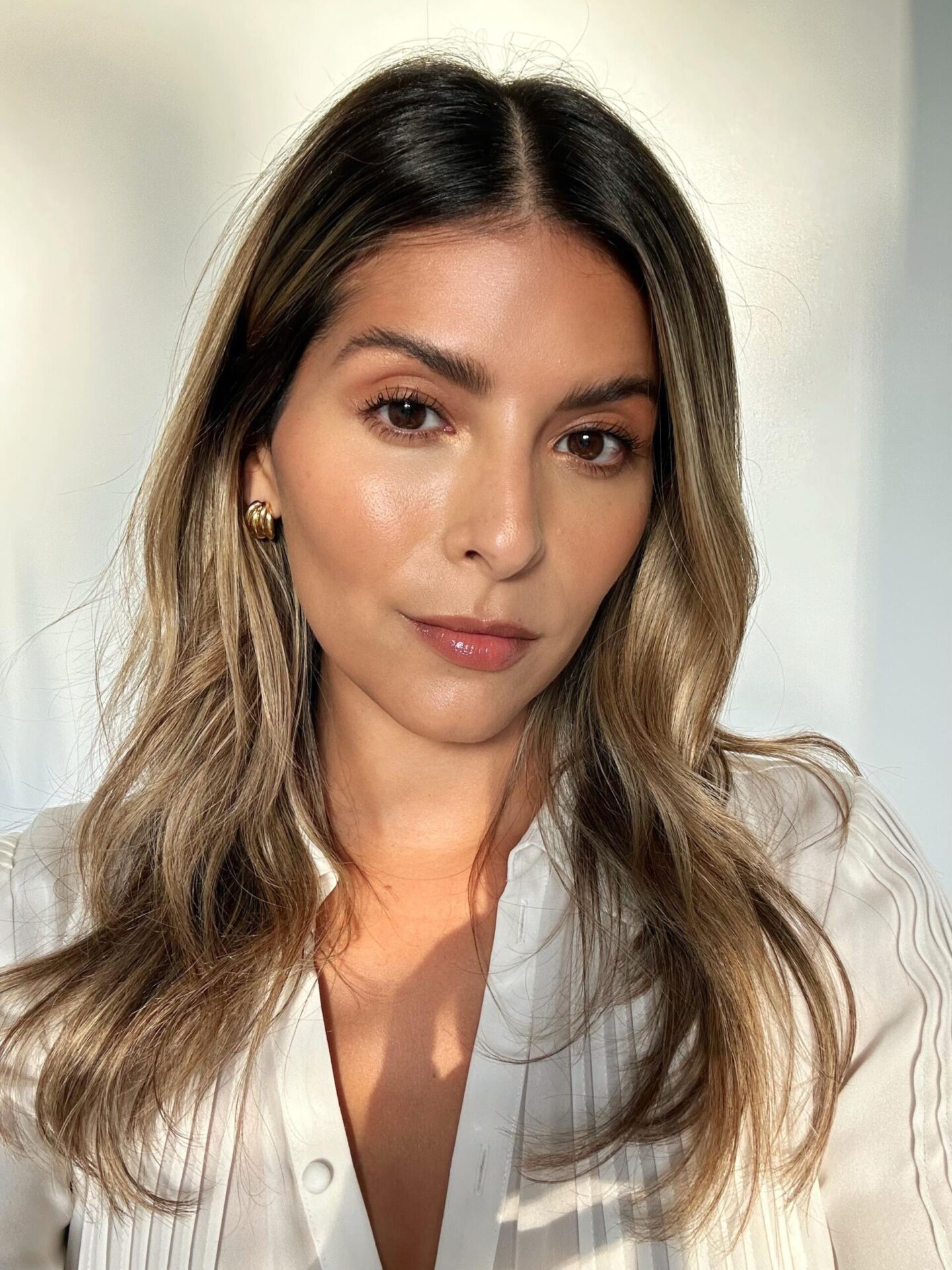 Essential Makeup Staples for Everyday Look